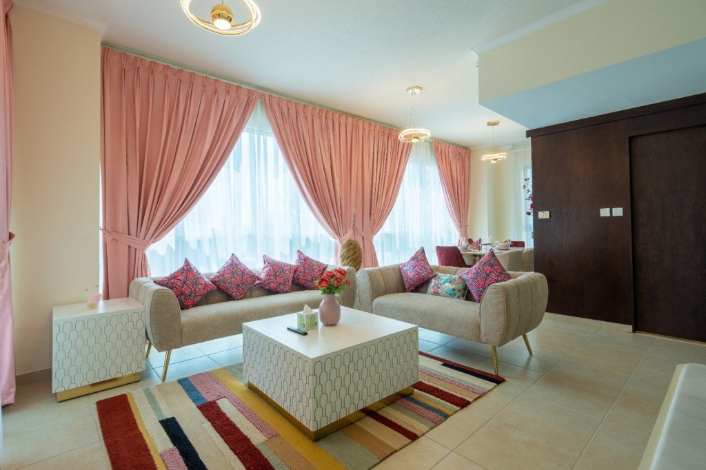 INA HOMES – 1BHK Residences Tower 5 Downtown Dubai – Ina Vacation Homes